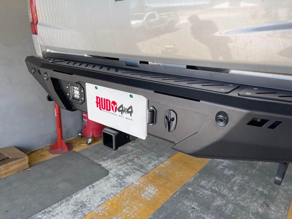 Defensa trasera sencilla (L200) – Rudo4x4